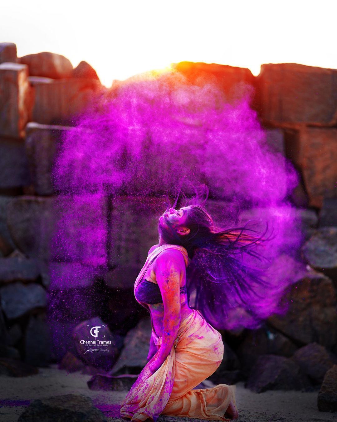 PHOTOS : யப்பா.. ட்ரான்ஸ்பரன்ட் உடையில் பக்கா போஸ்.. கேரள மாடல் அழகி ...