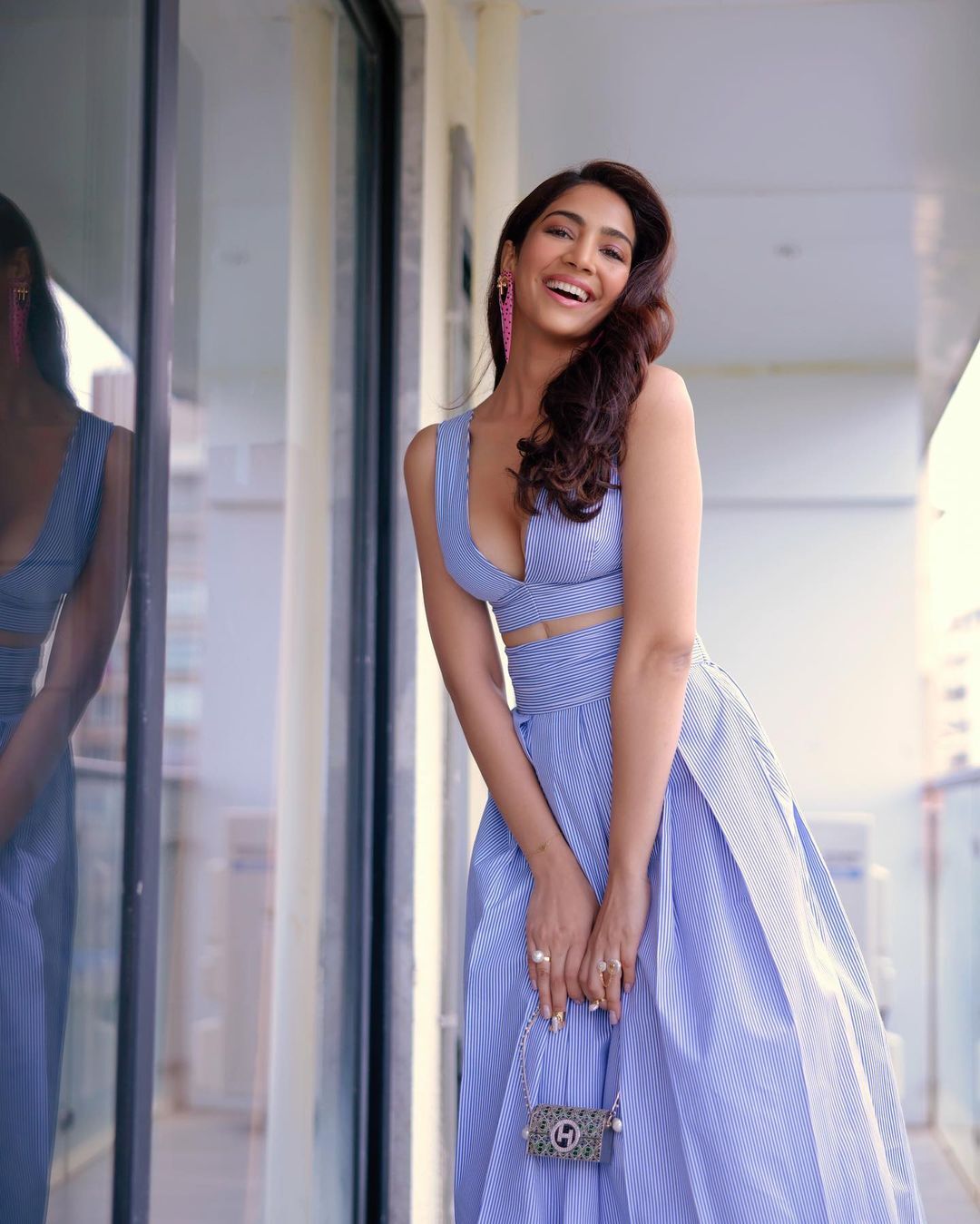 photos : ஸ்விம் சூட்டில் நச் போஸ் கொடுத்த யோகிதா பிஹானி.. கலக்கலான ...