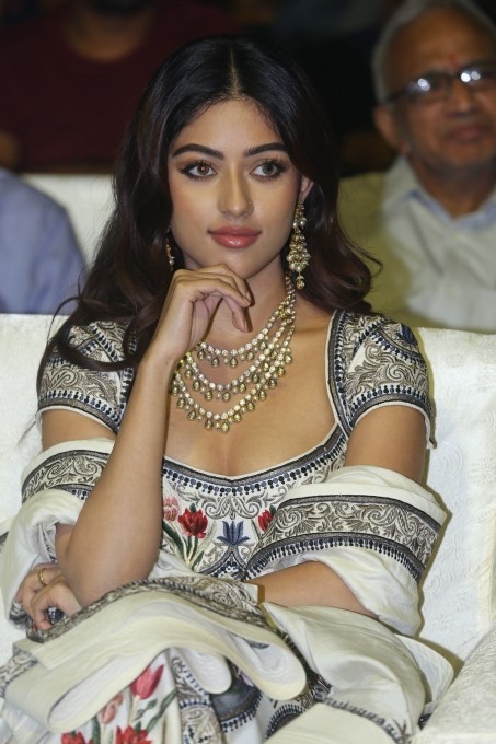Tollywood Actress Anu Emmanuel Latest Photoshoot Photos: HD Images ...