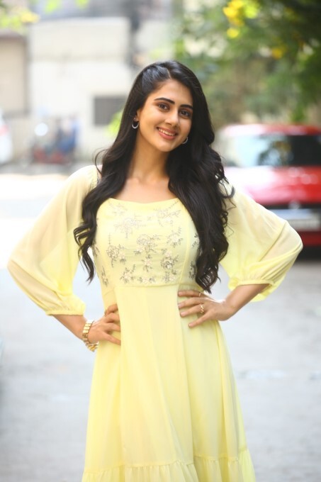 Tollywood Actress Gehna Sippy Latest Photoshoot Photos: HD Images ...