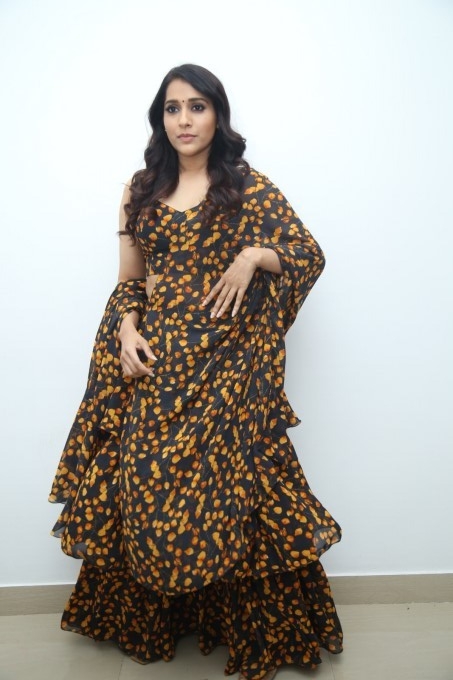 Tollywood Actress Rashmi Gautam Latest Photoshoot Photos: HD Images ...