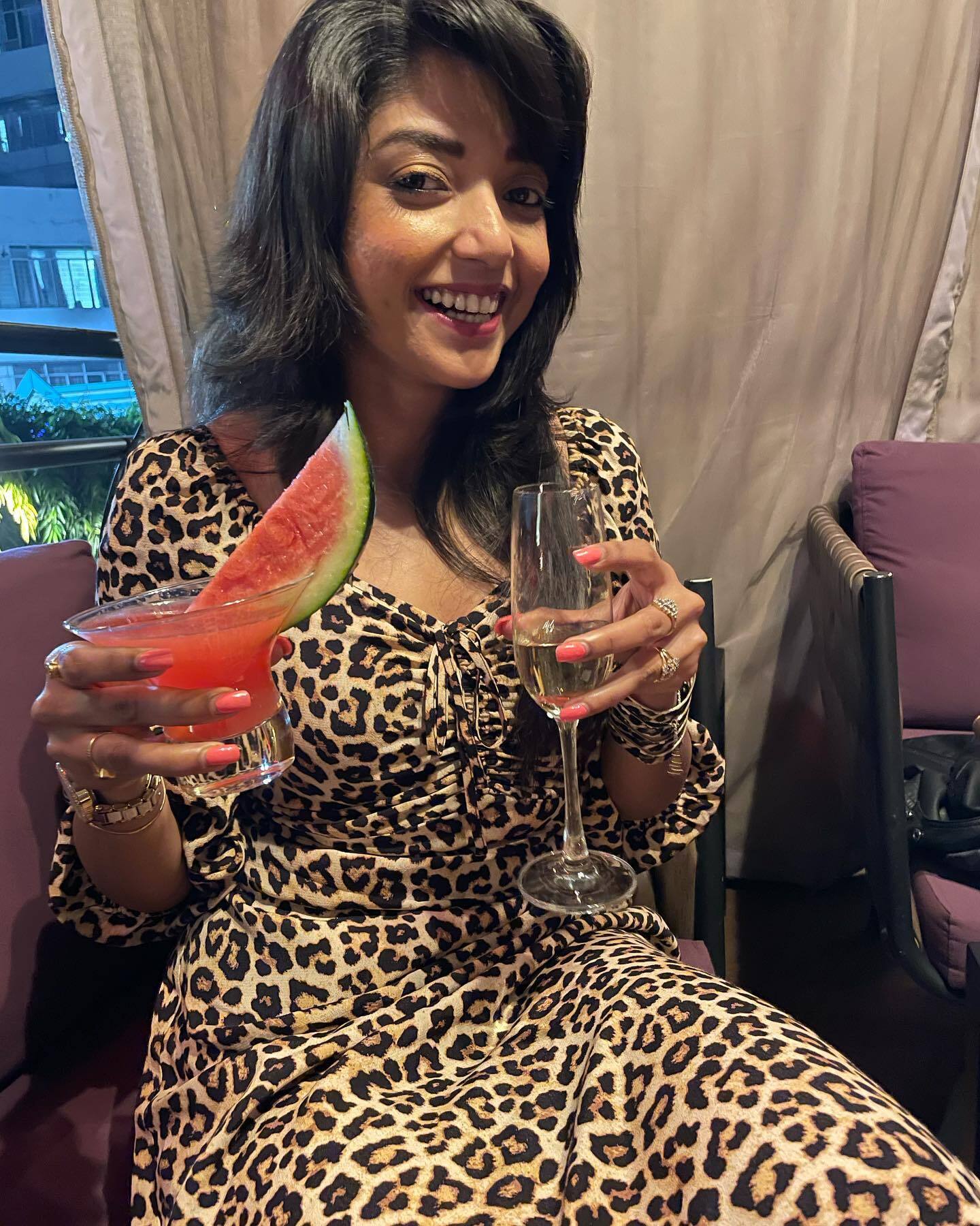 স্ত্রী দেবলীনার জন্মদিনে ভালোবাসায় ভরিয়ে দিলেন স্বামী গৌরব, দেখুন ছবি | Today is Tollywood ...