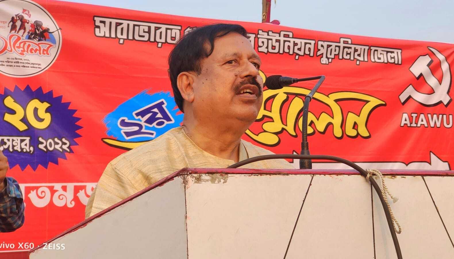 পুরনো মুডে মমতাকে নিশানা! পঞ্চায়েত ভোটের পরে গলায় গামছা দিয়ে চুরির ...