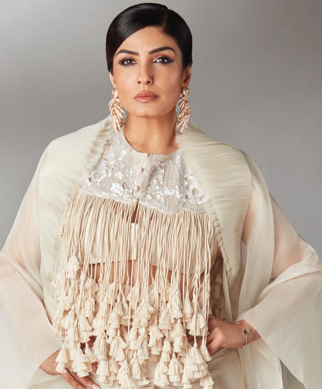 వయసు పెరిగినా తగ్గని అందం.. సొగసులతో మనసుదోచేస్తున్న రవీనా టాండన్ ...