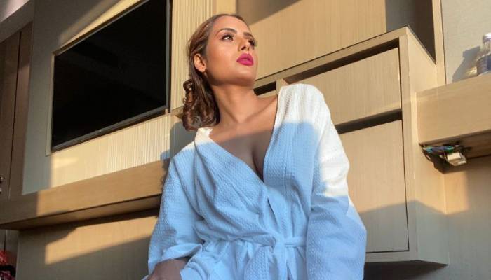 मिस इंडिया इंटरनेशनल रह चुकी आयशा ने की बॉलीवुड में एंट्री, तस्वीर देख ...