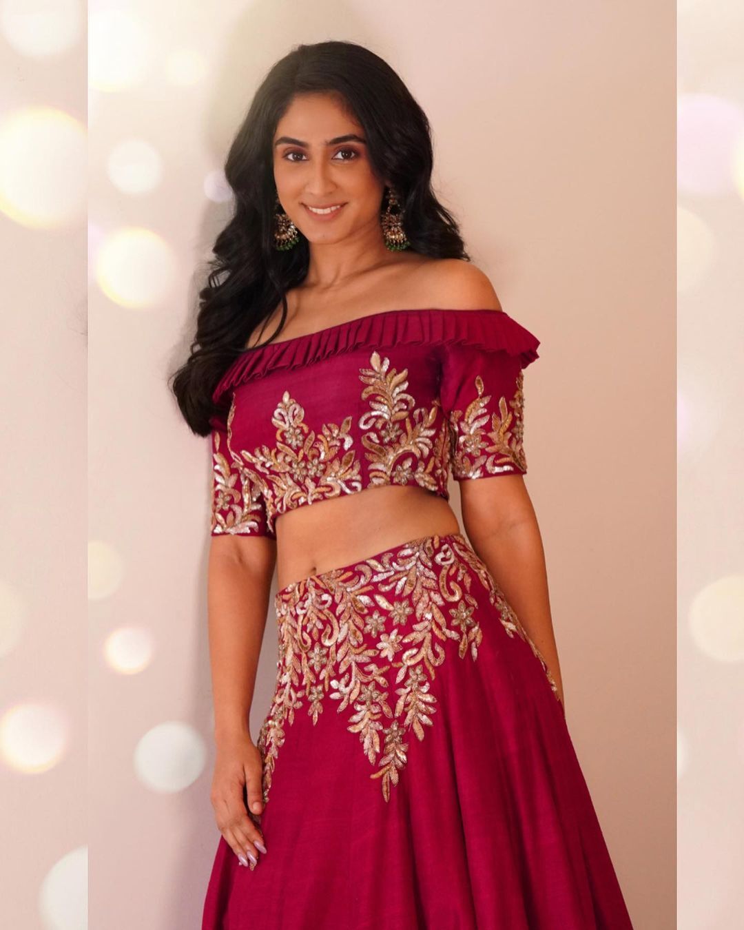 Actress Deepti Sati New Stunning Makeover As Santa Girl Is Trending On ...