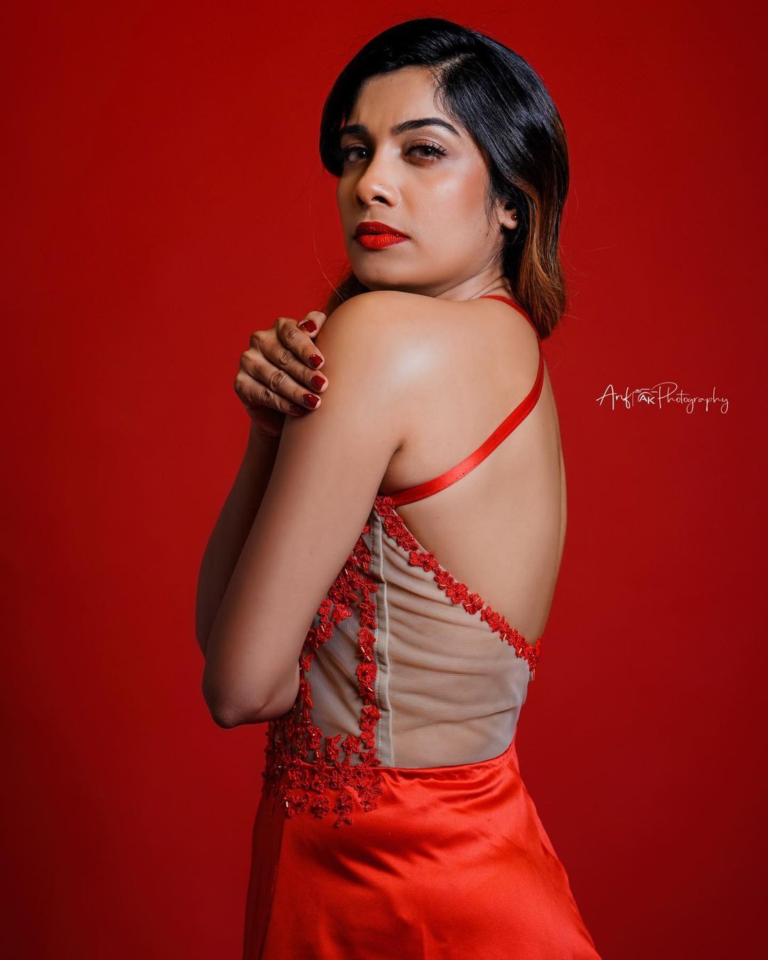 Bigg Boss Malayalam Winner Dilsha Prasannan New Christmas Special Photoshoot Goes Trending On ...