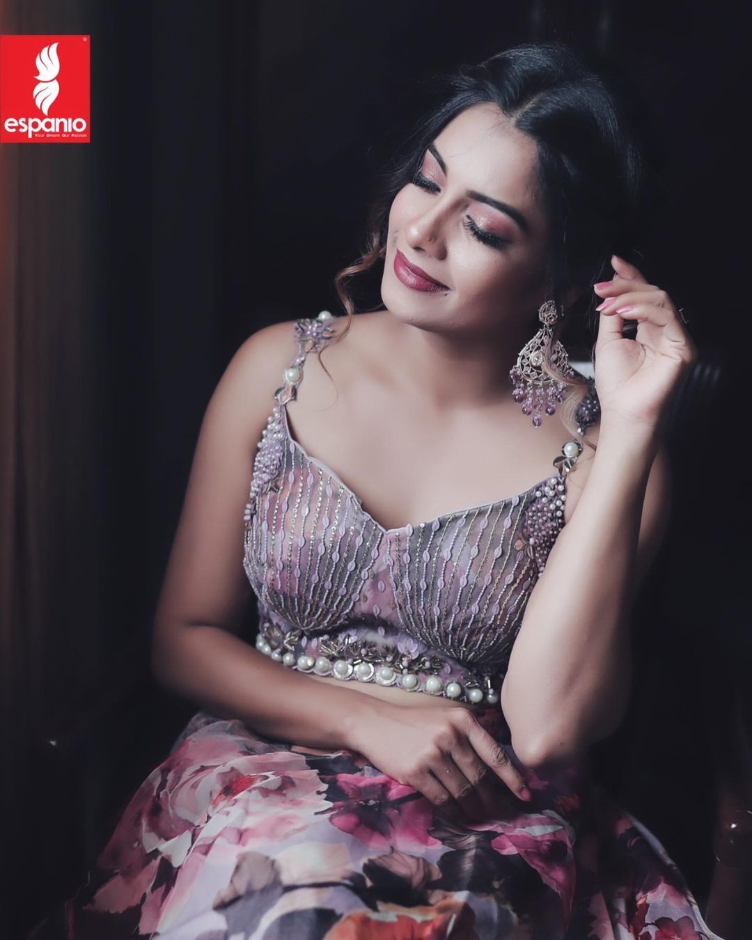 Bigg Bss Malayalam Fame Dilsha Prasanann's Stunning Photoshoot Stills Goes Vial on Social Media ...