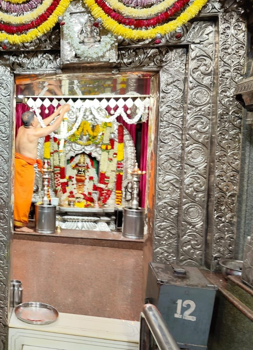 ಸವದತ್ತಿ ಯಲ್ಲಮ್ಮ ದೇವಿಗೆ ನಮಿಸಿದ ಸಿಎಂ ಬಸವರಾಜ ಬೊಮ್ಮಾಯಿ | CM Basavaraj ...