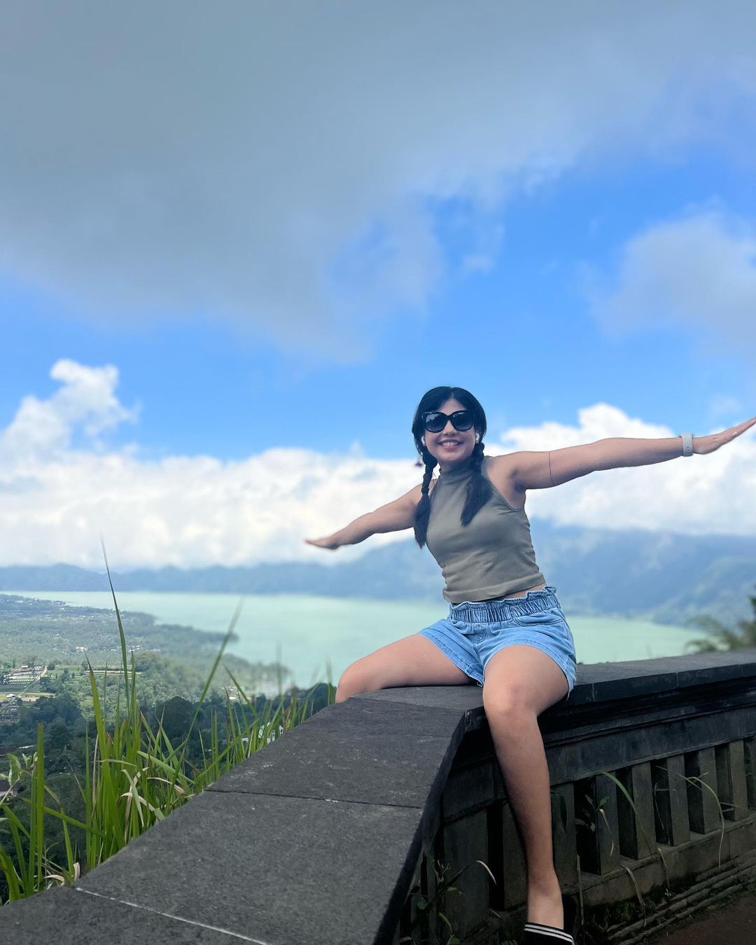 Mollwood Actress Nayana Elza Will do Leading Actress Role in Upcoming Movie Iru | Nayana Elza ...