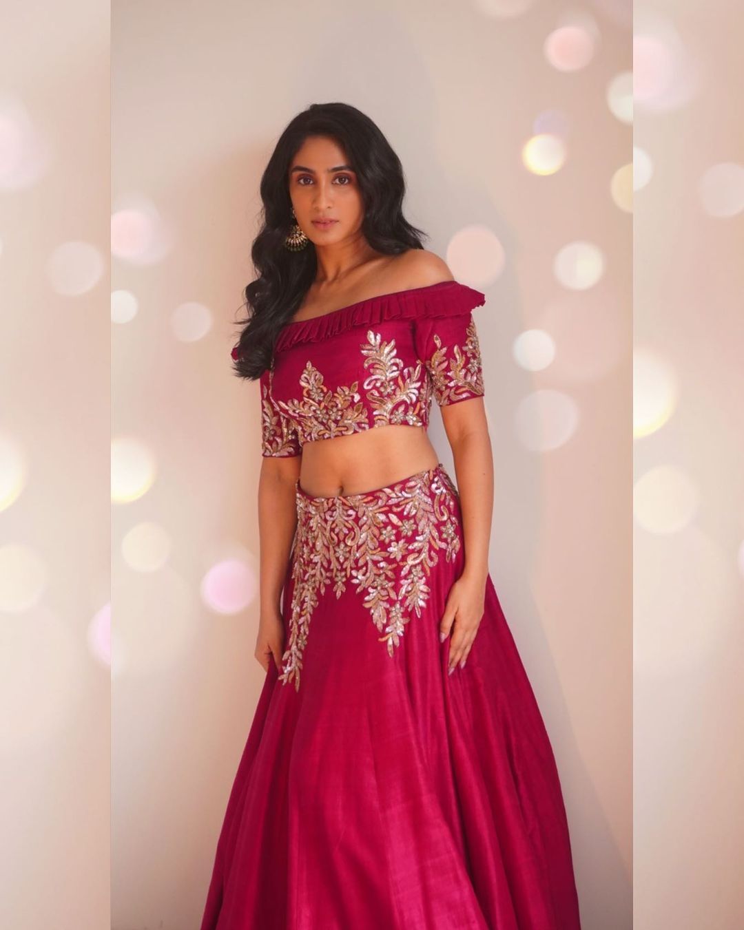 Mollywood Actress Deepti Sati's Glamoros Photoshoot Ges Viral on Social ...