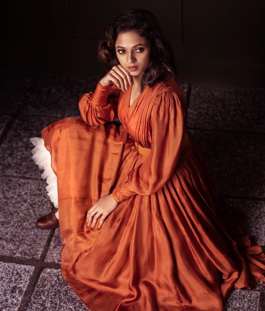 Mollywood Actress Neeta Pilla's Western Makeover Made Wow Among Fans ...