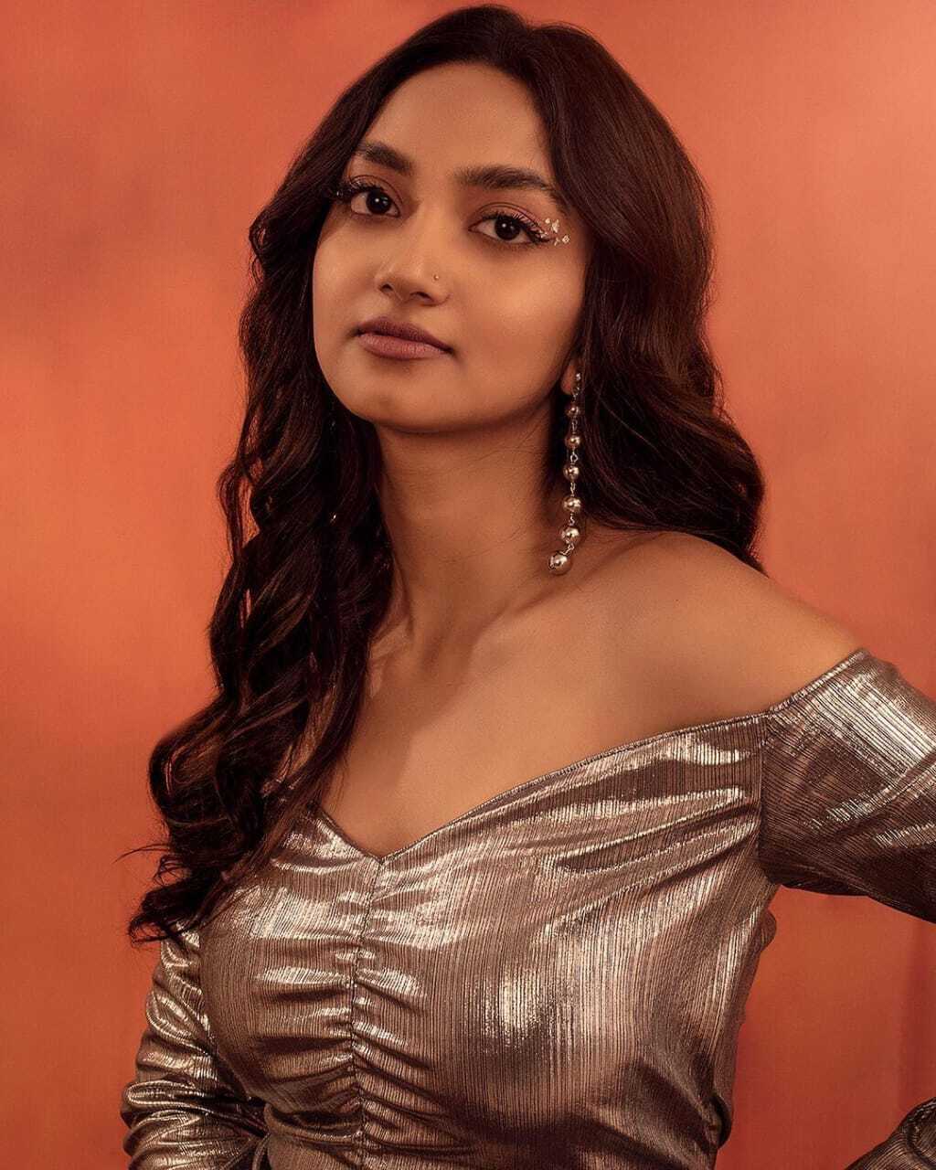 photos : க்யூட்டாக புக் படிக்கும் ப்ரீத்தி ஸ்ரீகாந்.. ஆளை மயக்கும் நச் ஸ்டில்ஸ் இதோ! | actress ...