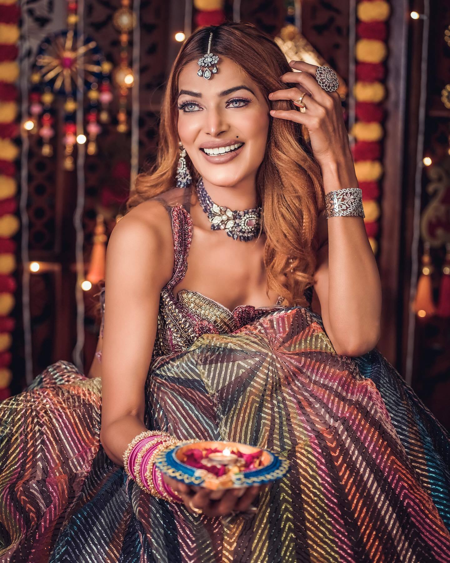 किसी एक्ट्रेस से कम नहीं हैं भारत की पहली ट्रांसजेंडर मॉडल खुशी शेख, Photos देखकर आंखों पर नहीं ...