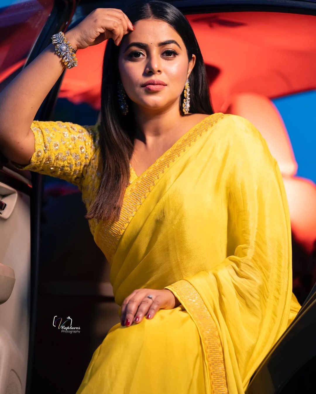 South Actress Shamna Kasim's Upcoming Movie Dasara May Release March ...