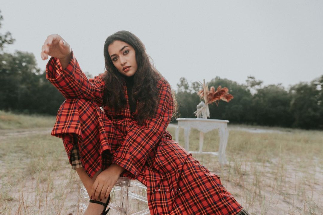 Actress Parvathy R Krishna New Bold And Stylish Makeover In New Year ...