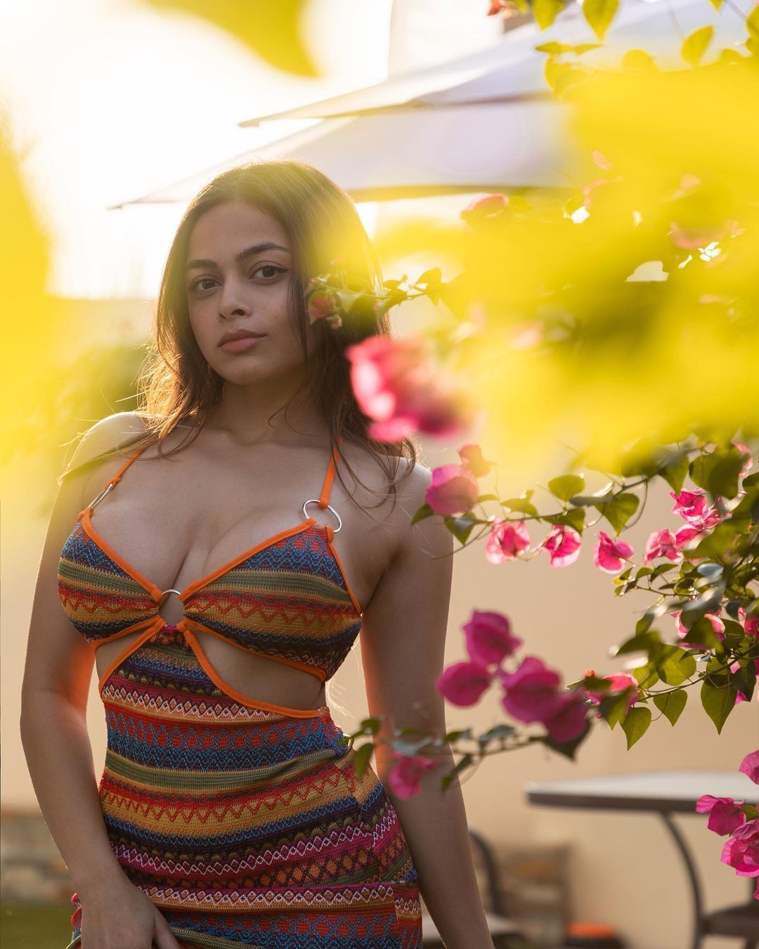 डीपनेक आउटफिट में Ashwitha s का किलर लुक देखकर फैंस मदहोश, Photos ने बढ़ाया इंटरनेट का पारा ...