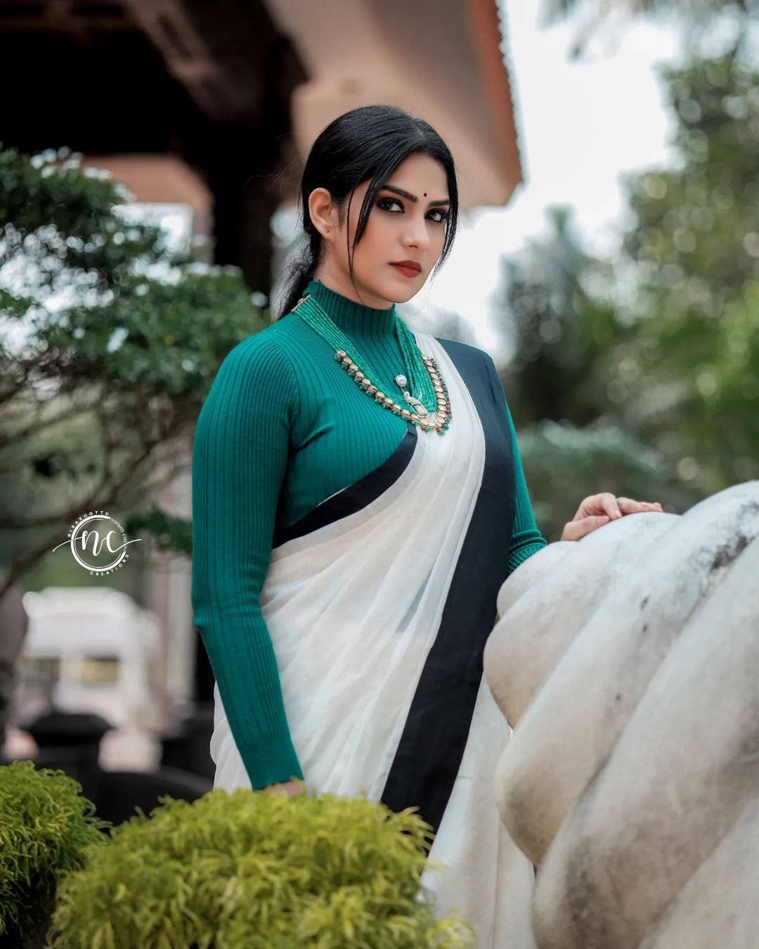 Chathuram Fame Swasika Looks Stunning in Latest Photoshoot For Vanitha ...