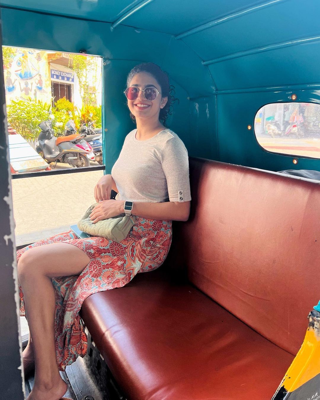 Malayalam Actress Deepa Thomas New Simple And Cute Stills Is Trending ...