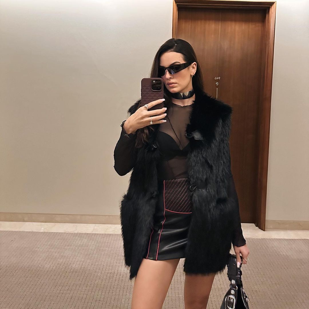 Photos: हार्दिक पांड्या की पत्नी Natasa Stankovic ने ऑल ब्लैक में ...