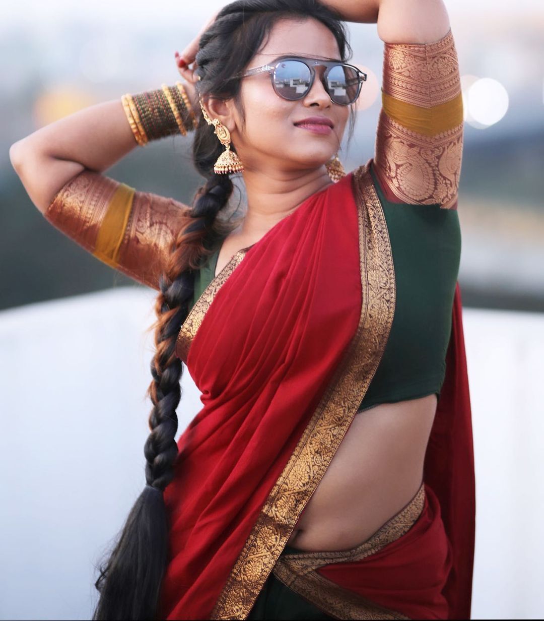 photos : வாடி என் கருப்பட்டி.. மாமன் நெஞ்சு பத்திக்கிருச்சே! மாடல் அழகி ...