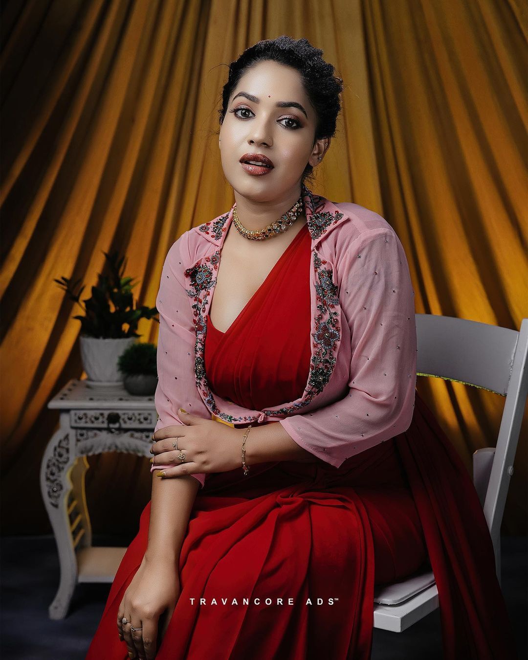 Serial Actress Amrutha Nair's Special New Year Photoshoot | Amrutha ...