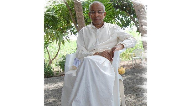 Sri Siddheshwar Swamiji: Know All About Walking 'God' Of North ...