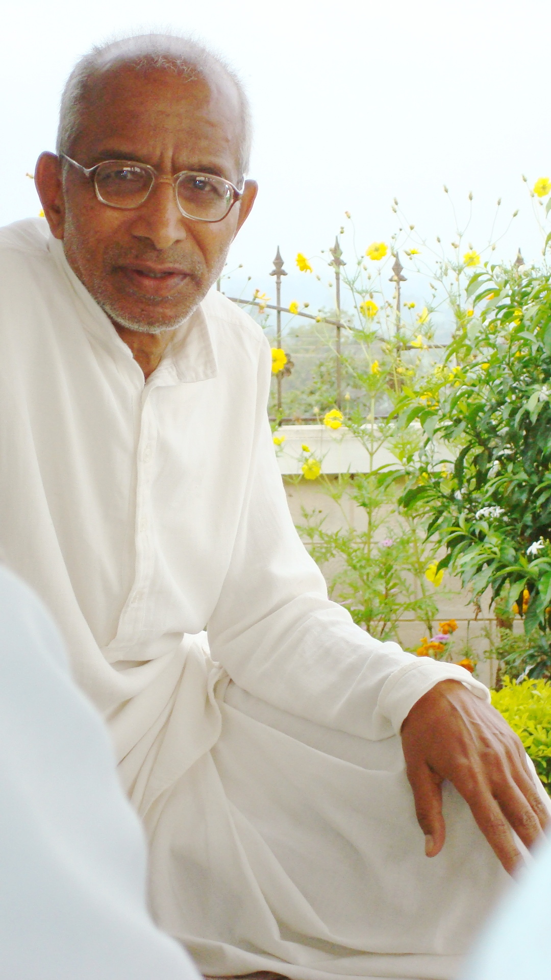 Sri Siddheshwar Swamiji: Know All About Walking 'God' Of North Karnataka Photos: HD Images ...