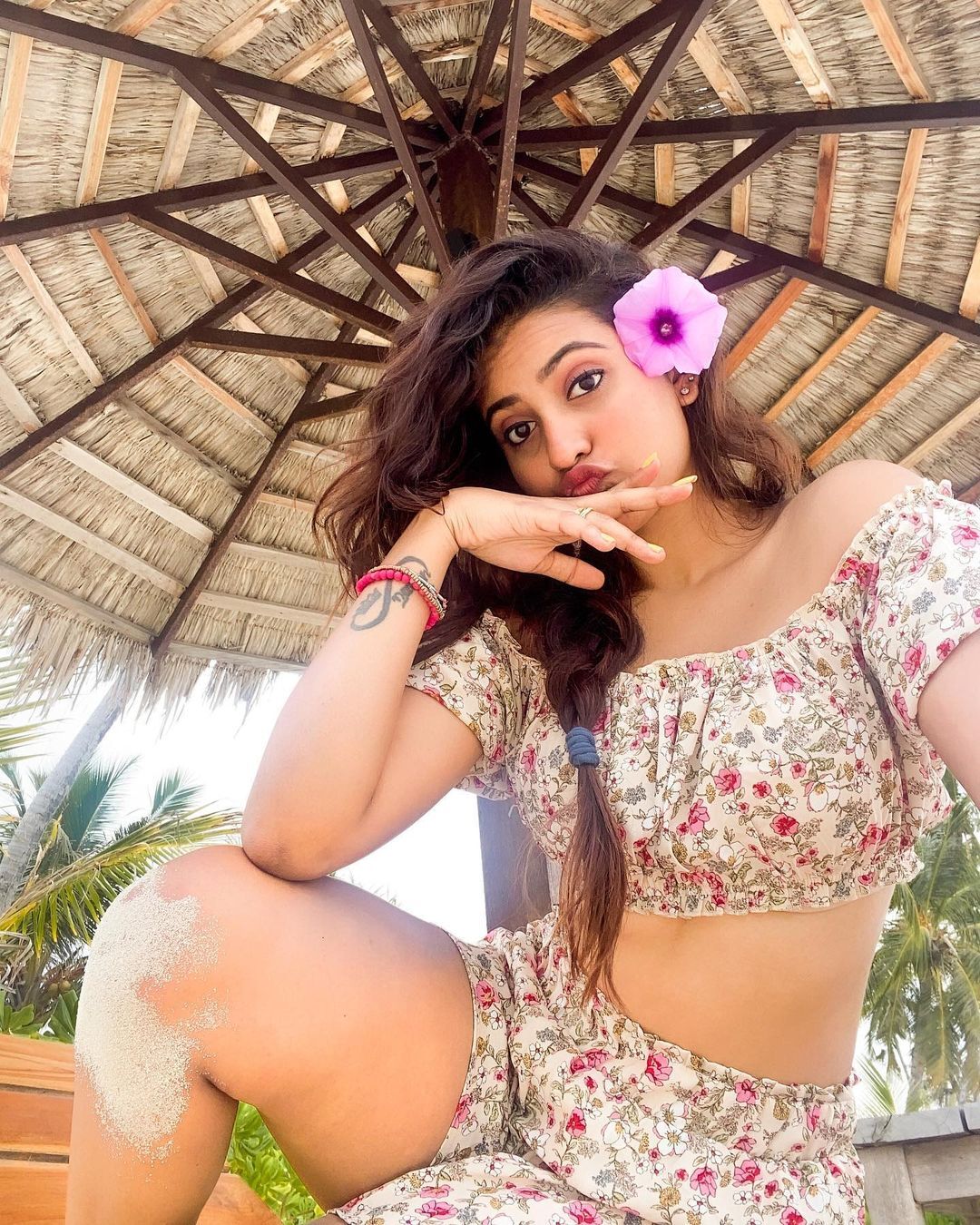 మాల్దీవుల్లో సెగలు పుట్టిస్తున్న దీపికా పిల్లి.. ఫుల్ జోరులో ఉందిలే పాప..! | Anchor Deepika ...