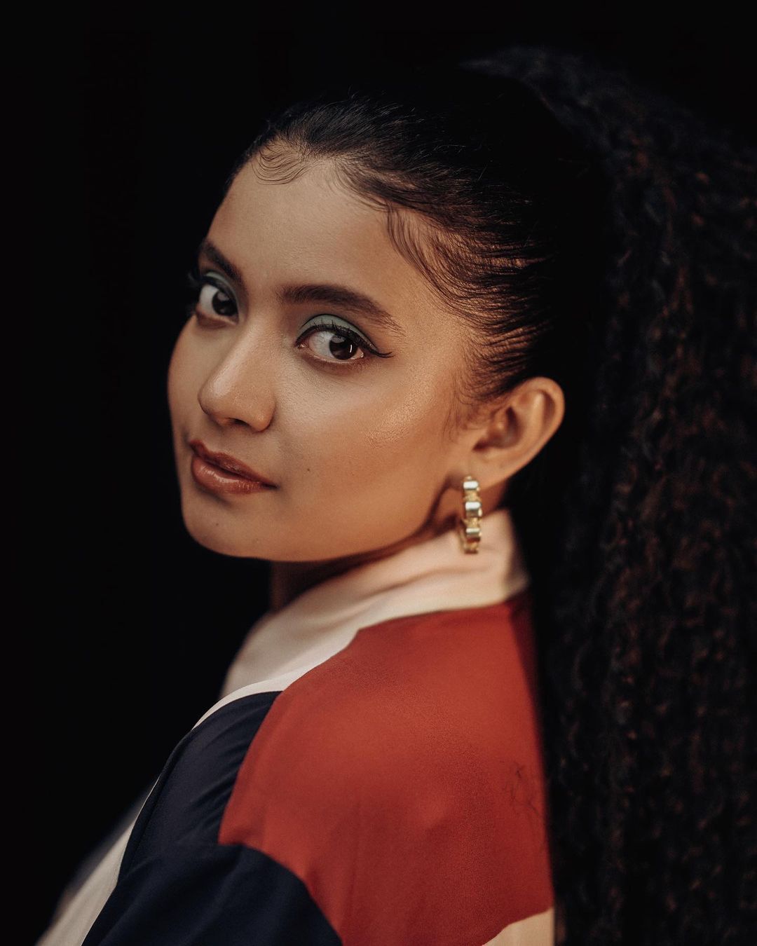 Actress Anna Ben New Stylish And Bold Look In Western Style Is Trending ...