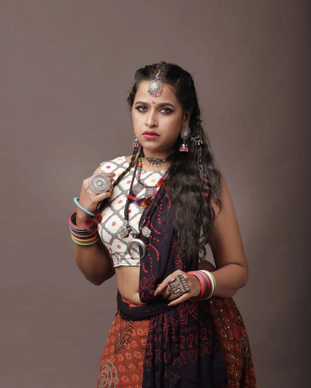 Actress-Model Sadhika Venugopal's Vacation Stills From Munnar Resorts ...