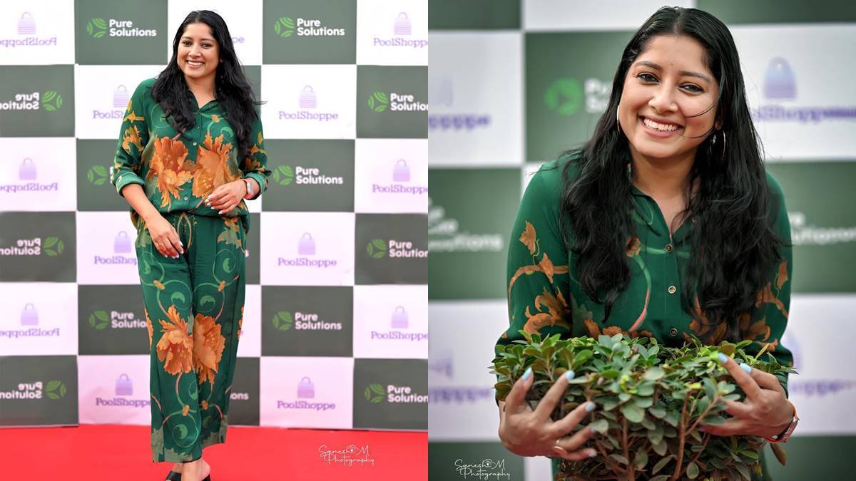 Mollywood Actress Anumol Looks Stunning in Green Outfit in Inauguration function of Triangle ...