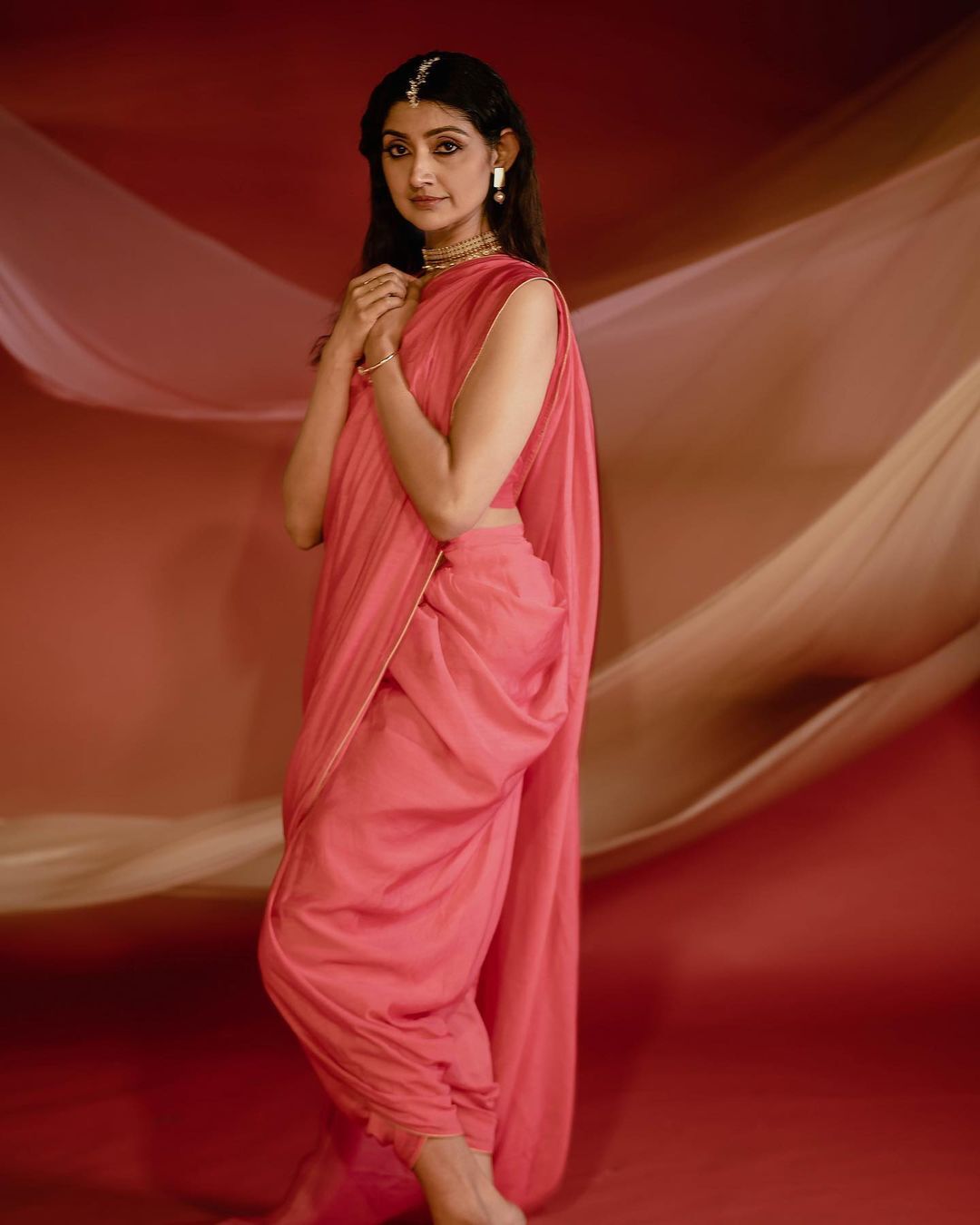 Mollywood Actress Divyaa Unni's Instagram Post Shows How Much She Loves ...