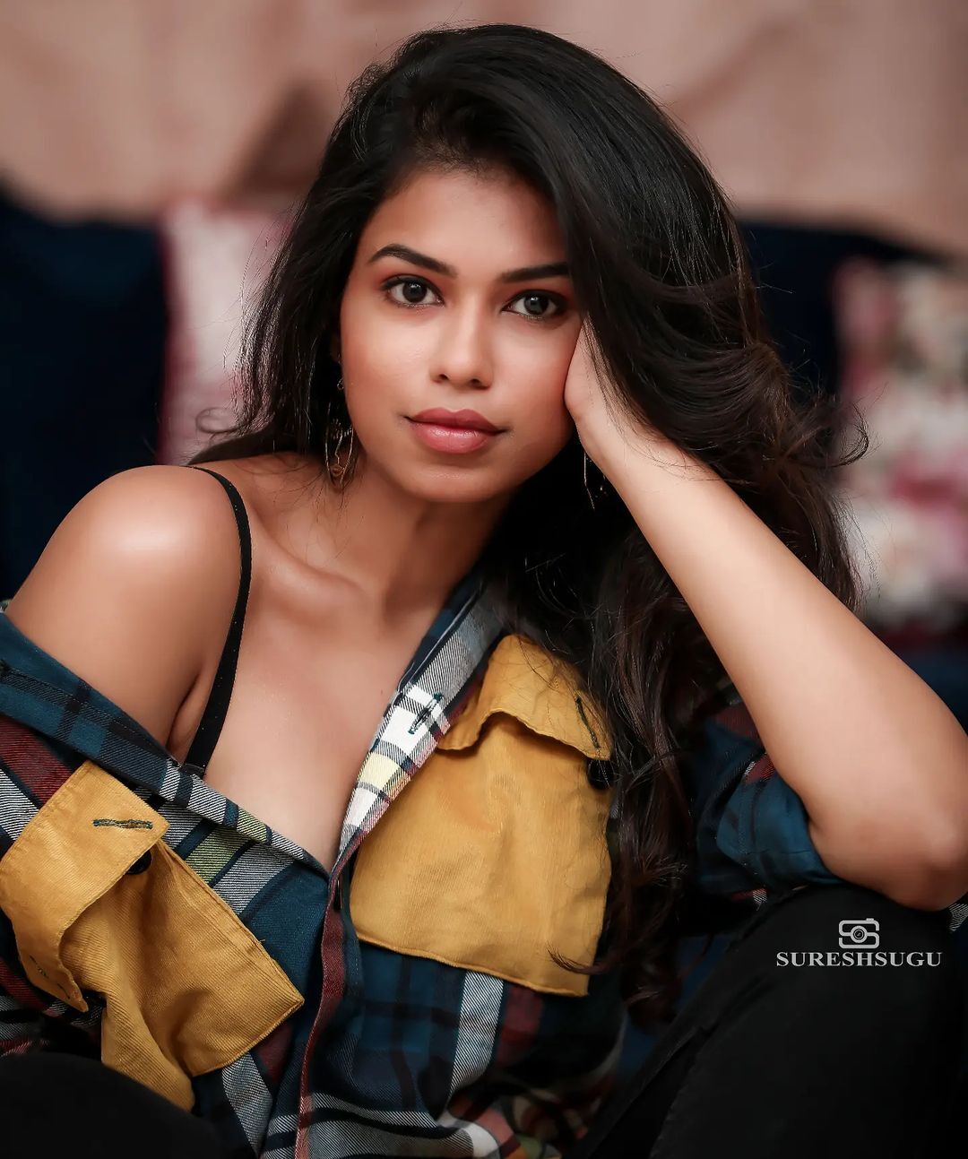 photos : பட்டு குவியல் அவள்.. சொக்கவைக்கும் அழகில் ஸ்ரீஷா.. அசத்தலான லேட்டஸ்ட் க்ளிக்ஸ் இதோ ...