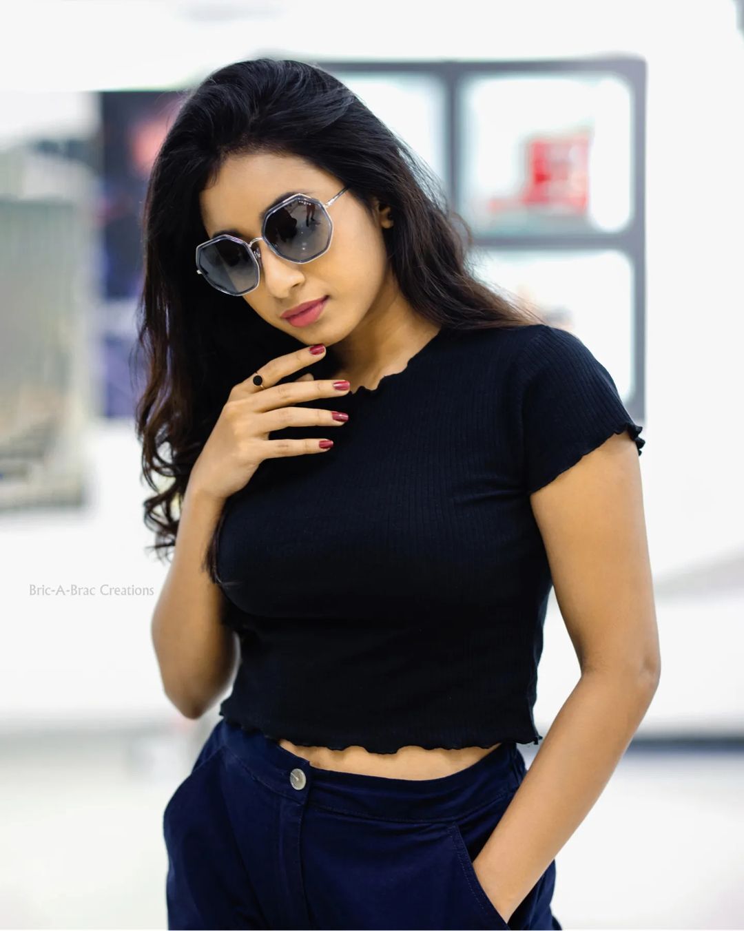 photos : ரெட் கவுனில் ஸ்டன்னிங் போட்டோஷூட்.. நடிகை ஸ்வேதா வேணுகோபாலின் நச் பிக்ஸ்! | actress ...