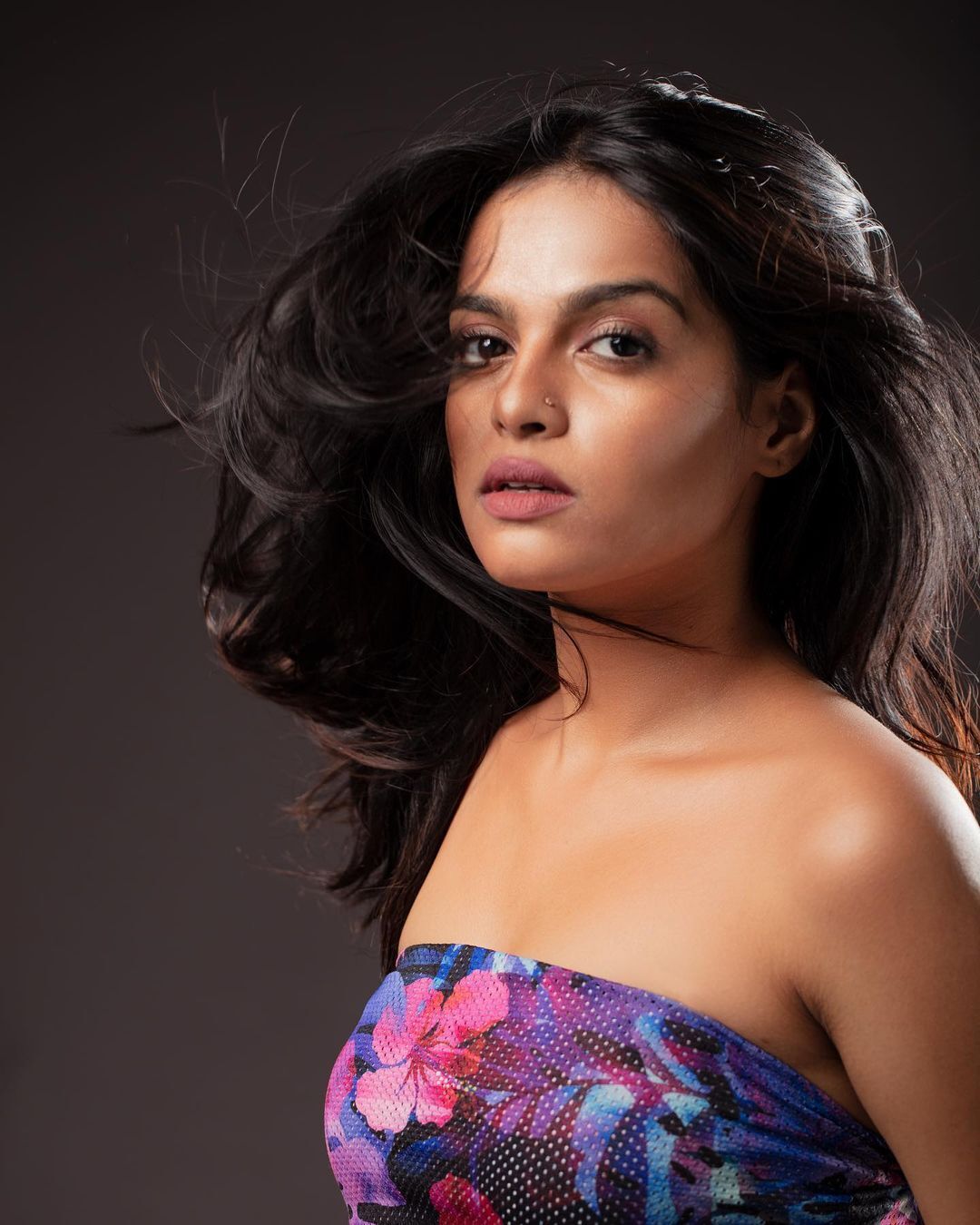 South Actress Gopika Ramesh Stylish Makeover in Colourful Saree Made ...