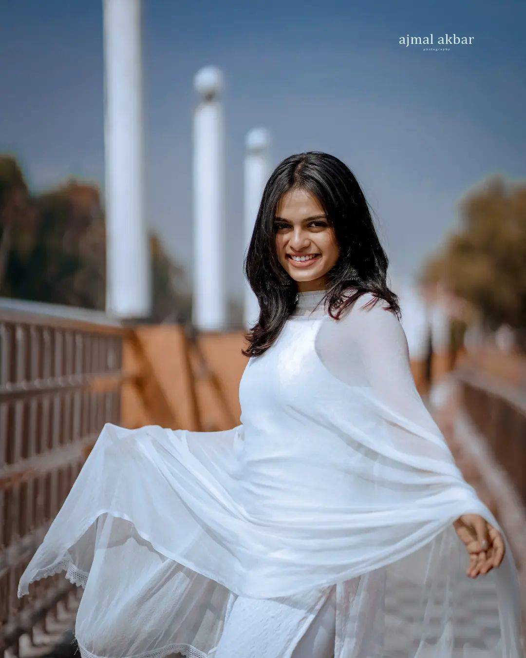 Mollywood Actress Gopika Ramesh Looks Like Angel in White Outfit, Goes ...