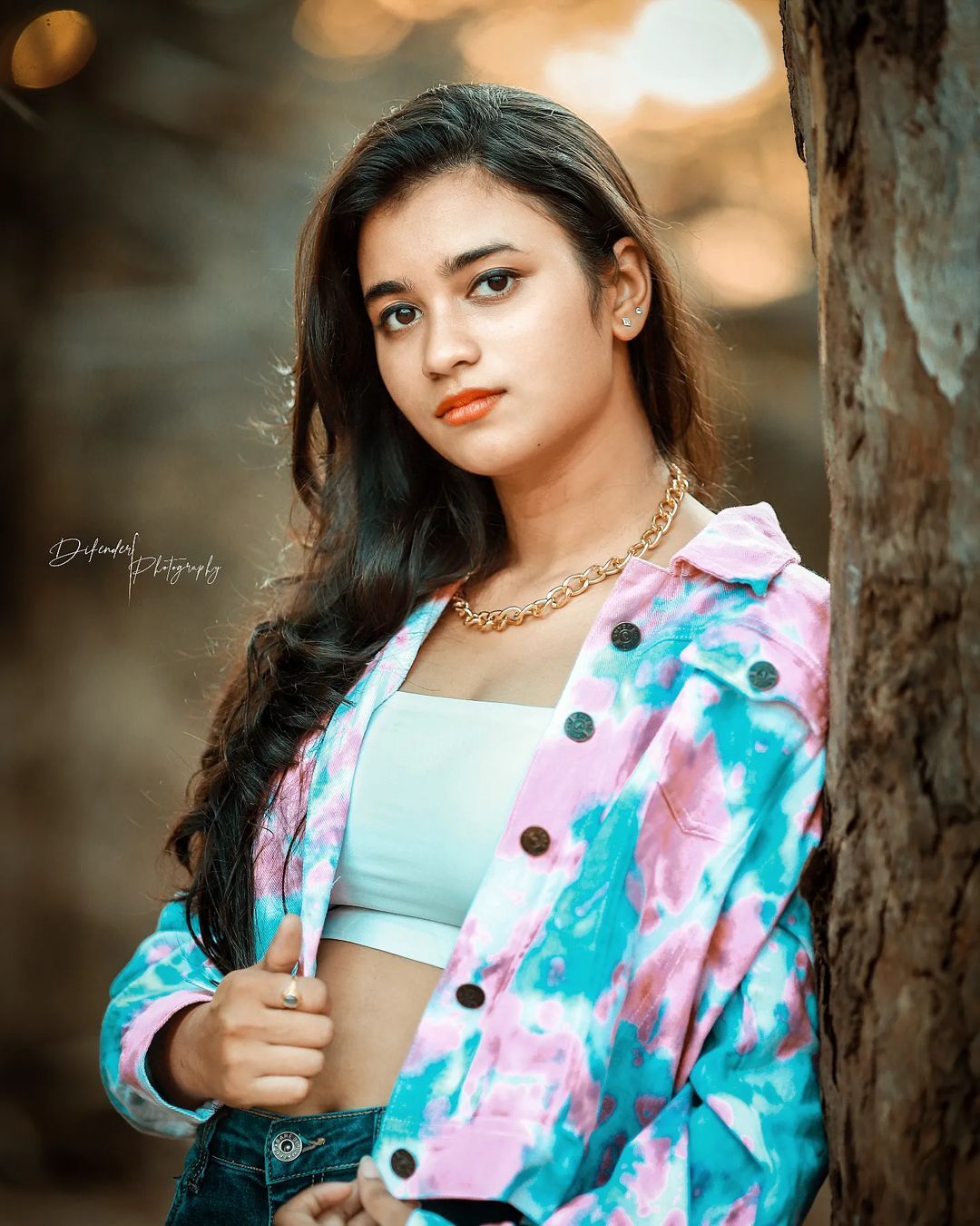 Photos சைடு போஸில் ரசிகர்களை சிலிர்க்க வைத்த மது நாயுடு கலக்கான லேட்டஸ்ட் பிக்ஸ் இதோ