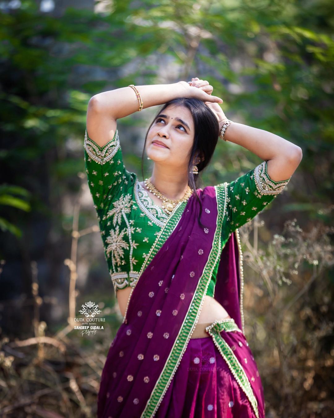 photos : சைடு போஸில் ரசிகர்களை சிலிர்க்க வைத்த மது நாயுடு.. கலக்கான ...