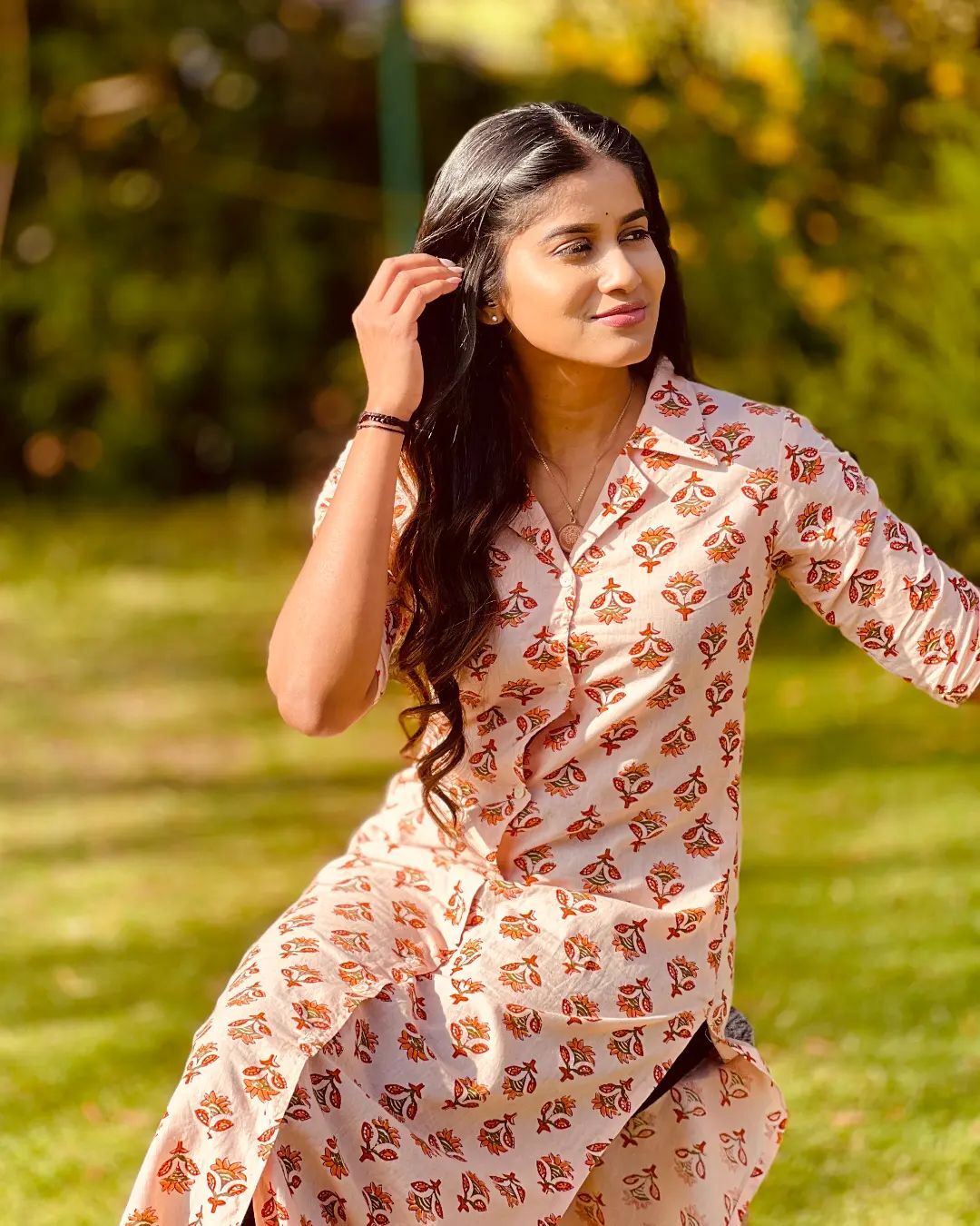 photos : செதுக்கிய சிலையாய் நடிகை ஆதிரை சௌந்தராஜன்.. கலக்கலான லேட்டஸ்ட் ...