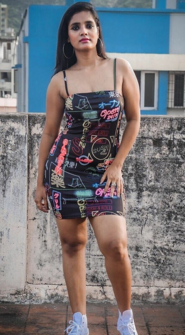 Photos மாடல் சௌமியா ஷெட்டியின் லேட்டஸ்ட் அழகிய புகைப்படங்கள் Model Soumya Shetty Saree