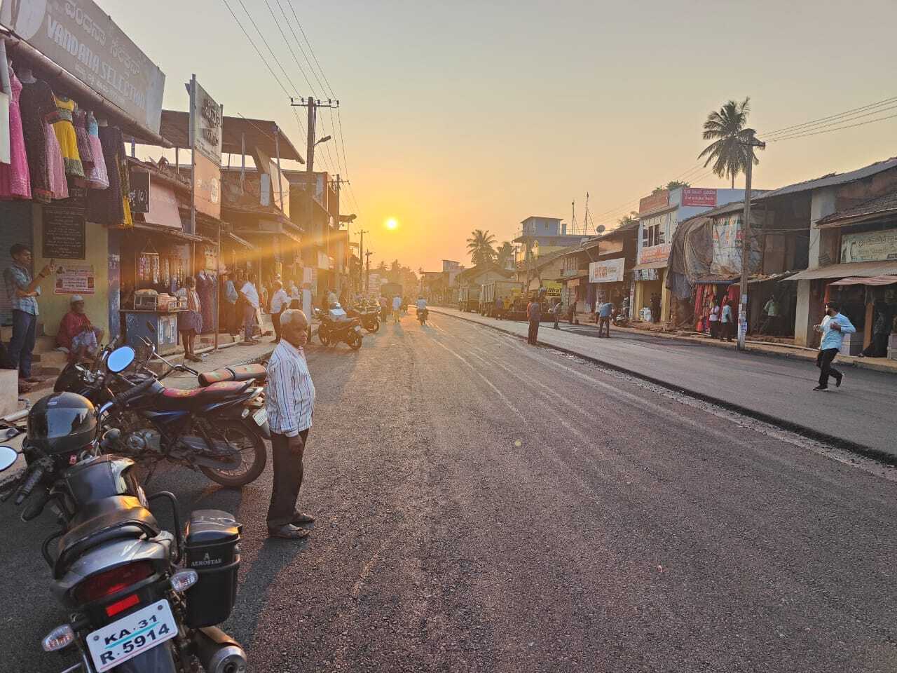 ಸೊರಬ ಪಟ್ಟಣದ ಮುಖ್ಯ ರಸ್ತೆ ಅಭಿವೃದ್ಧಿ, ಹೇಗಿದೆ ನೋಡಿ ರಸ್ತೆ | Road Development At Soraba Town Of ...