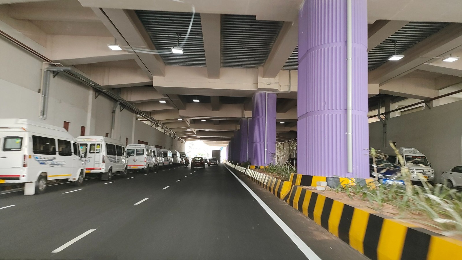 Whitefield Metro Station: ದೀಪಗಳಿಂದ ಜಗಮಗಿಸುತ್ತಿದೆ ವೈಟ್‌ಫಿಲ್ಡ್‌ ಮೆಟ್ರೋ ...