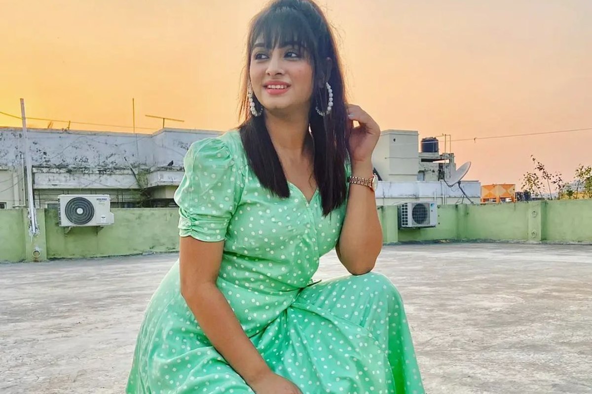 ক্যাজুয়াল লুকে সোশ্যাল মিডিয়ায় ধরা দিলেন তিয়াসা, নয়া ফটোশ্যুট দেখে ...