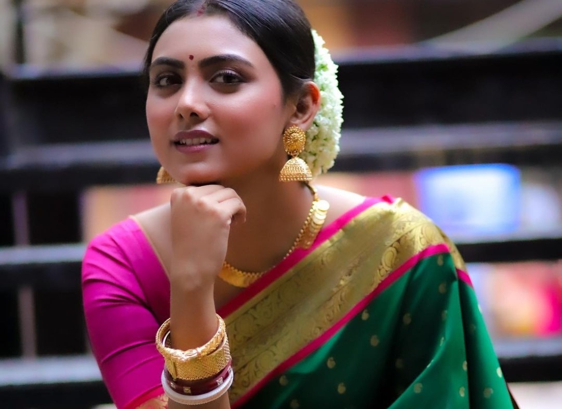 নীল কুর্তিতে অপরূপা ইধিকা, নয়া ফটোশ্যুটের ছবি নিমেষে ভাইরাল | Latest ...