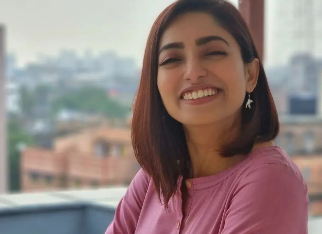 প্রকৃতির মনোরম শোভা দেখতে ব্যস্ত অভিনেত্রী ইশা, ভাইরাল ছবি | Actress Ishaa saha shared her ...