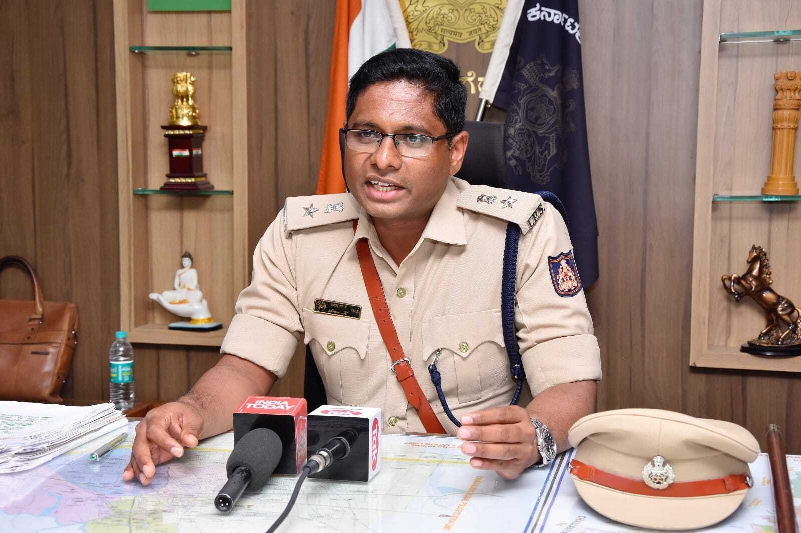 ದಾವಣಗೆರೆ ಎಸ್ಪಿಯಾಗಿ ಡಾ. ಕೆ. ಅರುಣ್ ಅಧಿಕಾರ ಸ್ವೀಕಾರ | Dr K Arun Took Charge As Davanagere ...