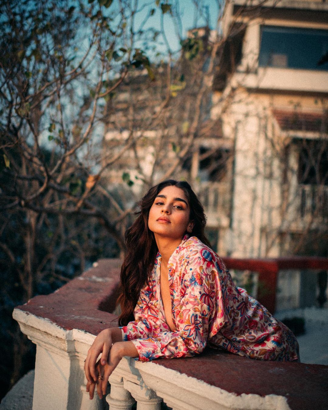 photos : டாப் ஆங்கிளில் டக்கர் போஸ் கொடுத்த யுக்தி தரேஜா ...