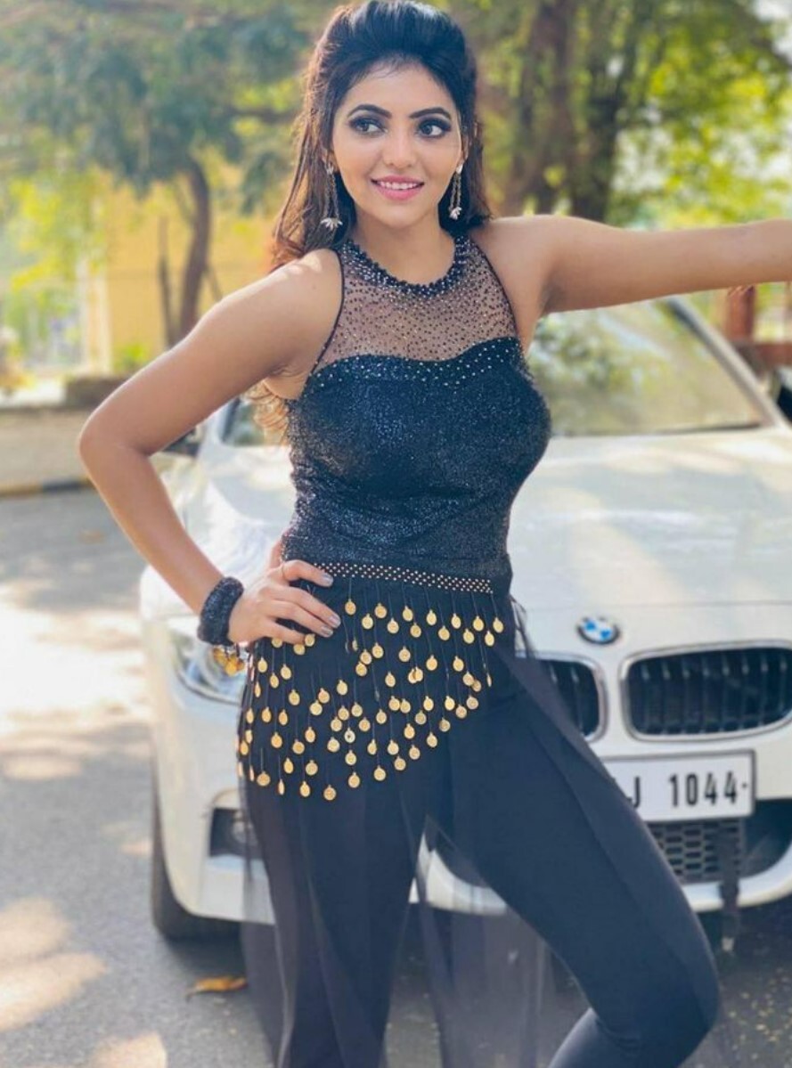 PHOTOS : அசத்தும் அழகில் அதுல்யா.. கிறங்கடிக்கும் லேட்டஸ்ட் போட்டோஸ் ...