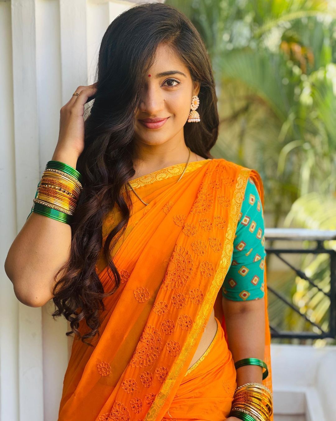 | actress hima bindhu latest half saree photos - Oneindia Hindi